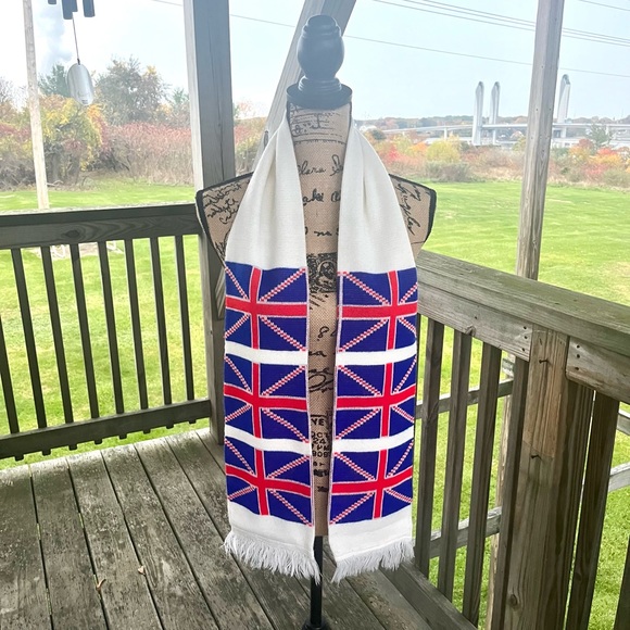 Vintage | Accessories | Vintage Union Jack Knit Fringe Scarf | Poshmark